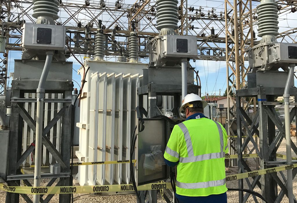 Substation Maintenance & Construction – Front Line Power Construction