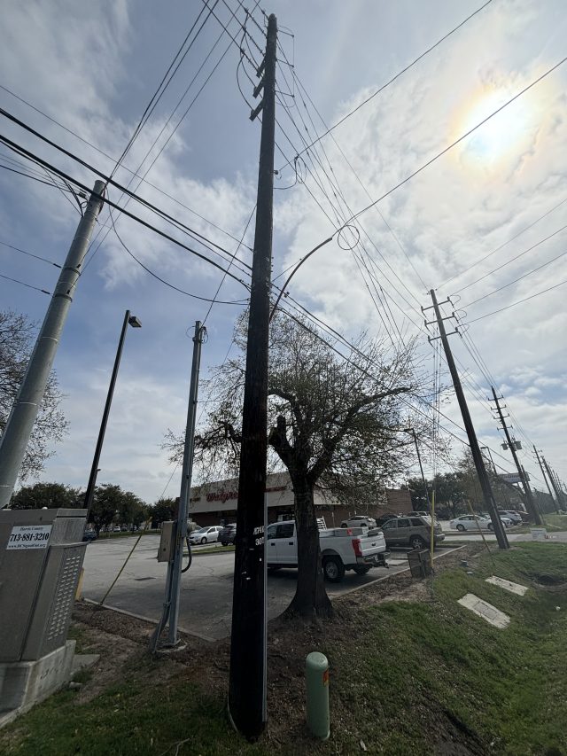 Pole Transfer and Removal: Streamlining Third-Party Attachments – Front ...